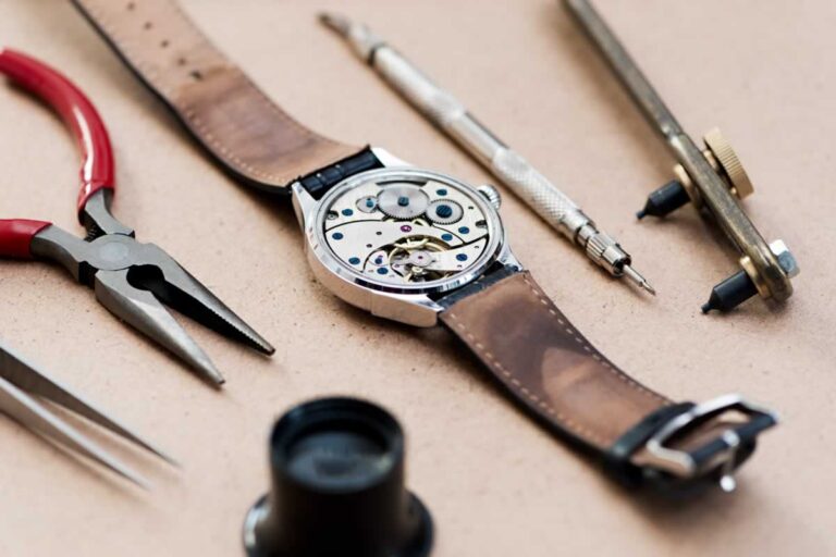 Best Spring Bar Tool for Rolex | Buying Guide